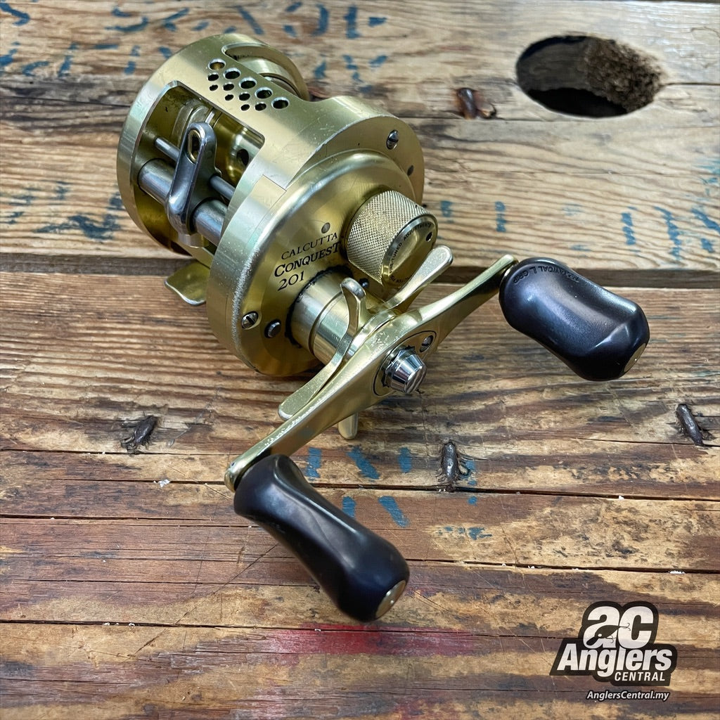 00 Calcutta Conquest 201 (USED, 7/10) – Anglers Central