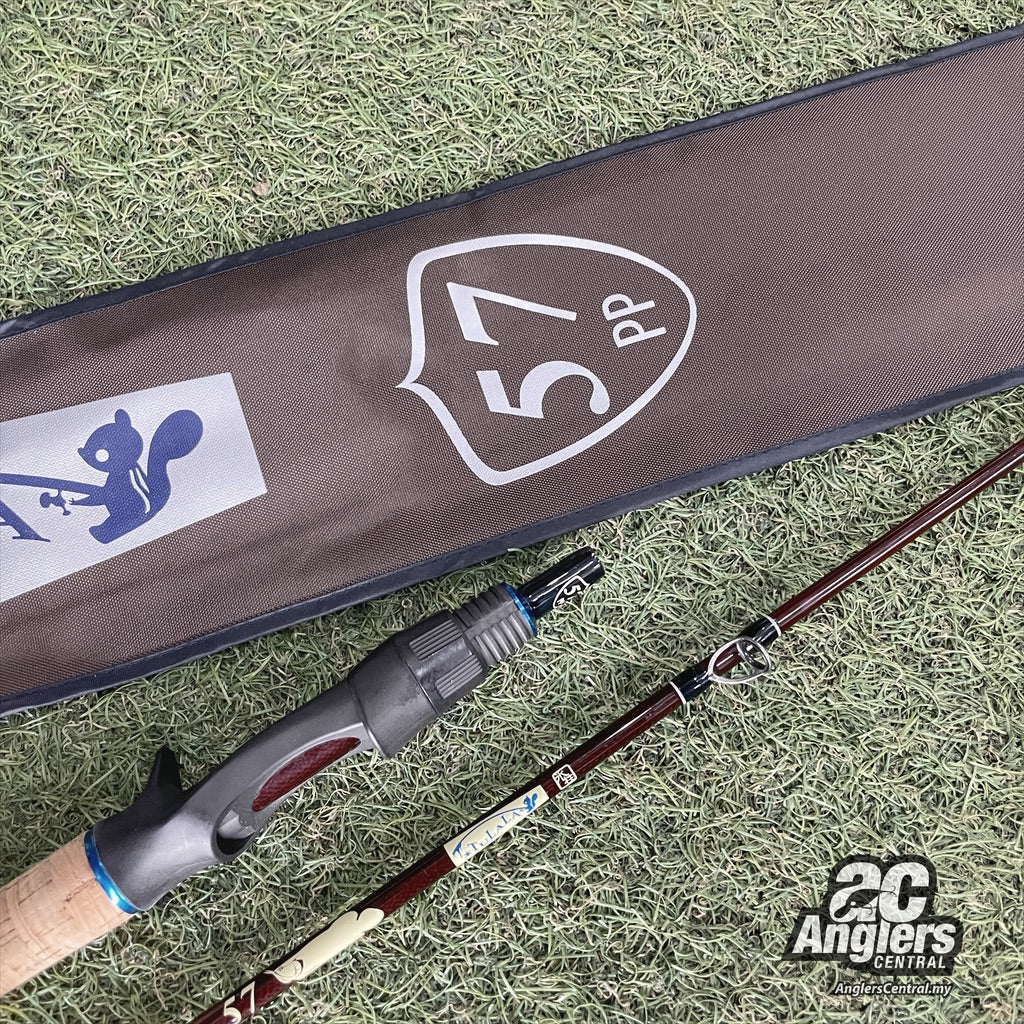 Picapau 57 16lb PE4 (USED, 9.5/10) with rod sleeve/bag – Anglers Central